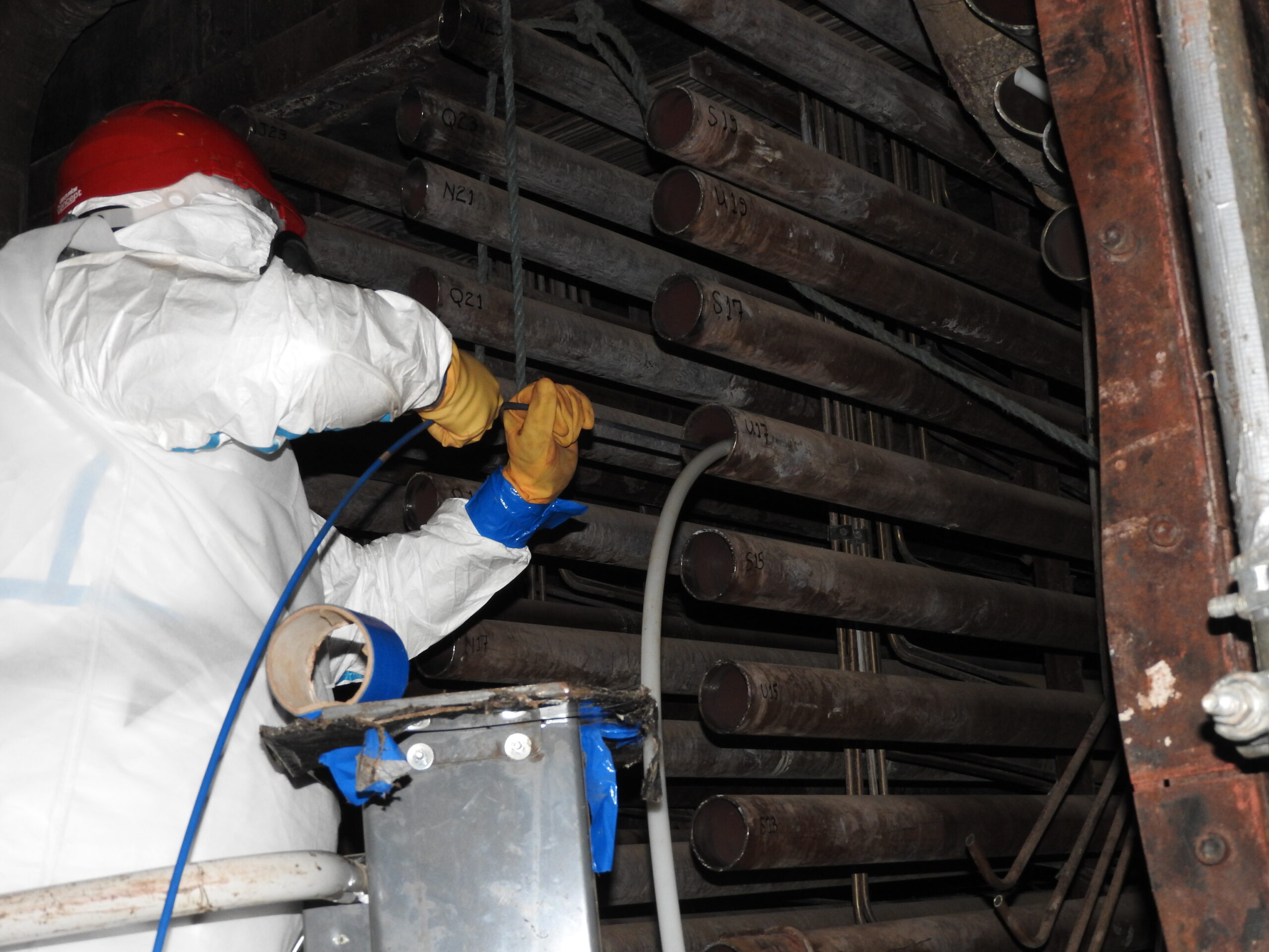 Isolation of four primary circuit feeder pipes from the steam ...